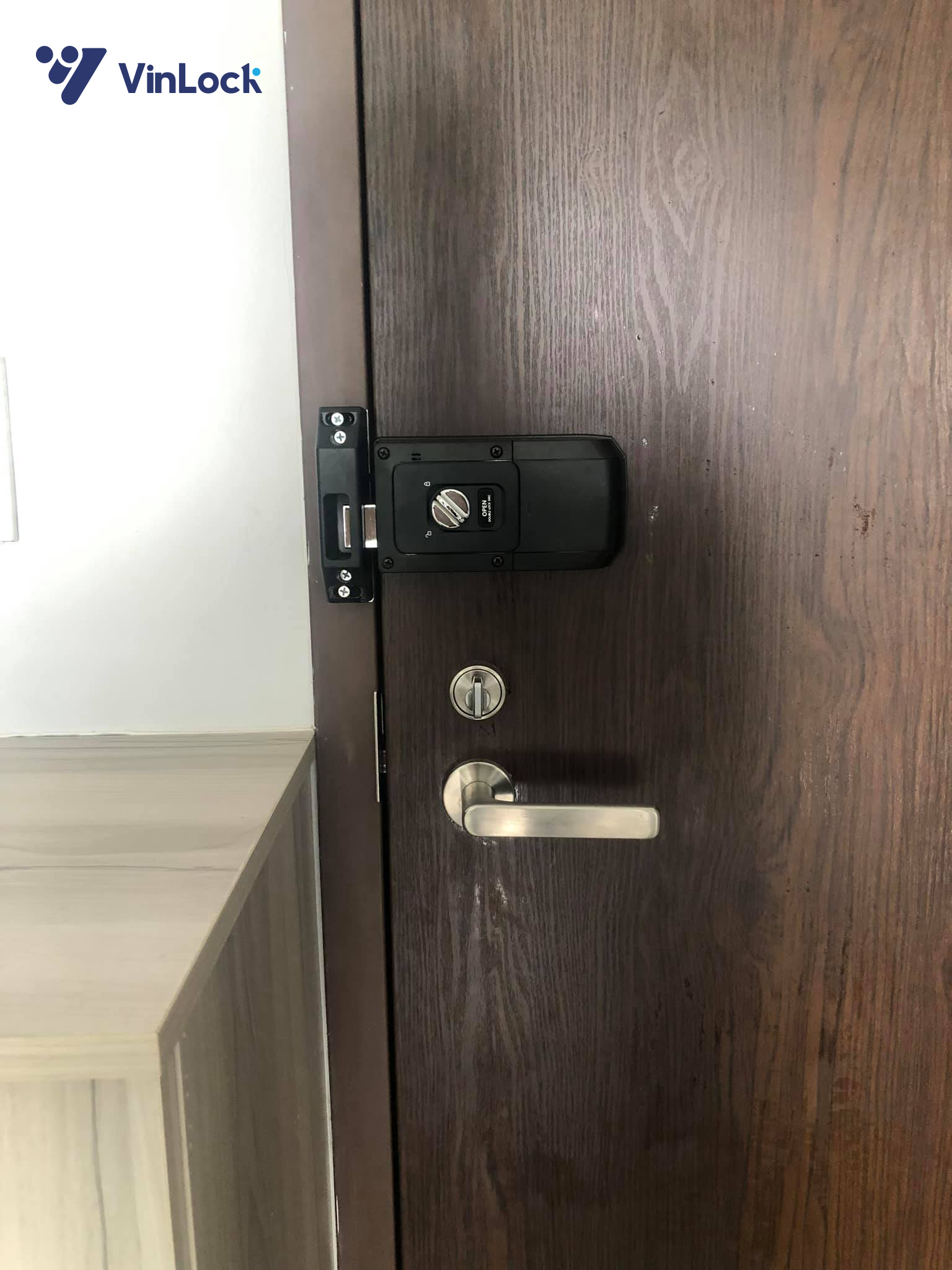 KHÓA CỬA THẺ TỪ EPIC TRIPLEX 2 WAY | VINLOCK